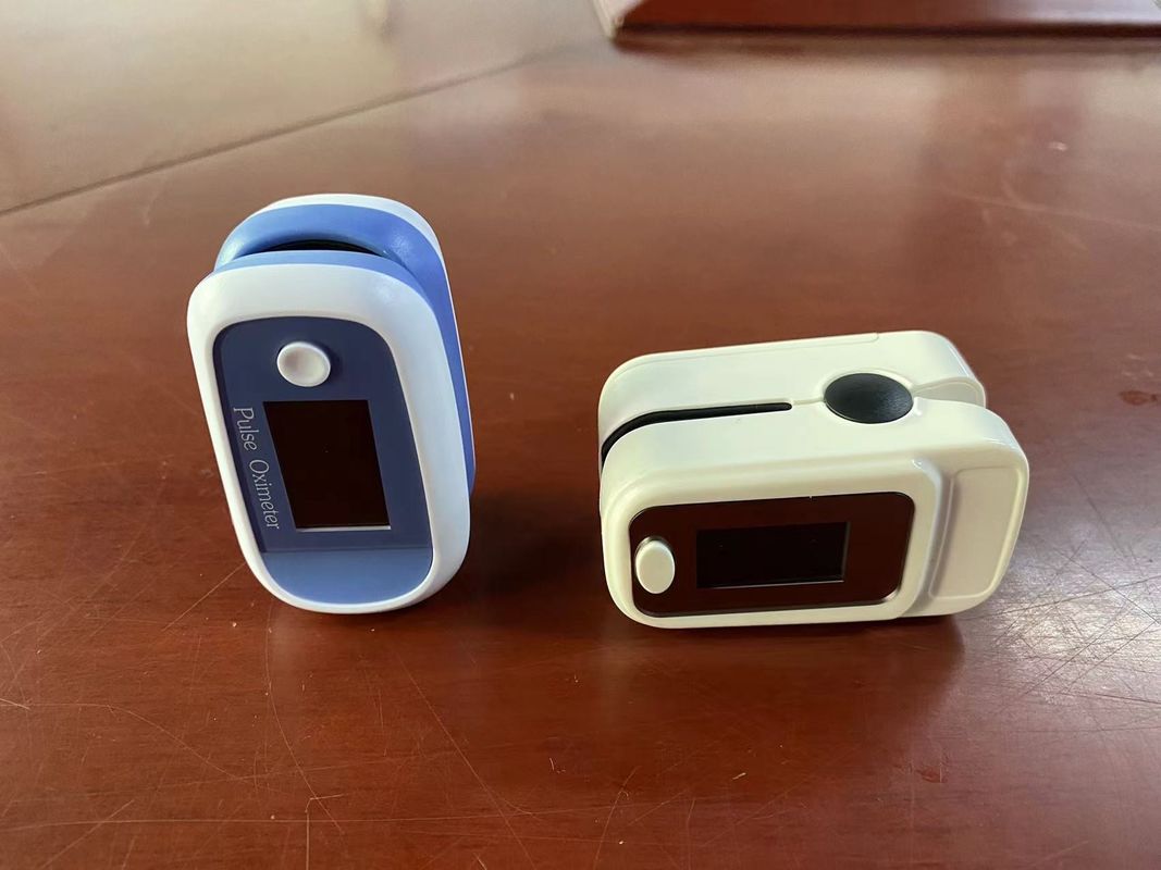 Pediatric Blood Oxygen Finger Monitor , Fingertip Pulse Oximeter With ...