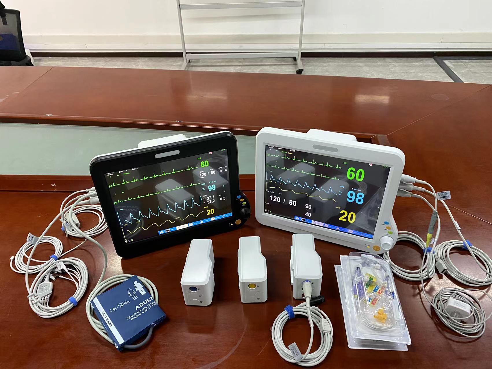 Modular Etco2 Portable Monitor , ICU Vital Signs Monitor For Diagnostic ...
